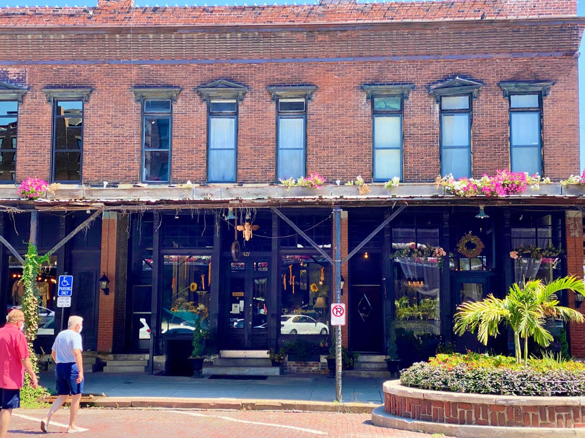 Awesome Things to Do in Omaha, NE - Wherever I May Roam - Travel Blog