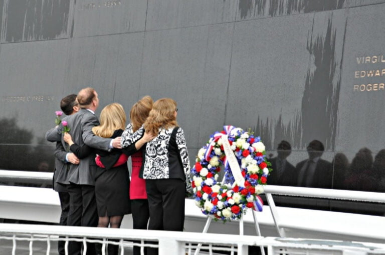 Kennedy Space Center Visitor Complex: 25 Awesome Things To Do